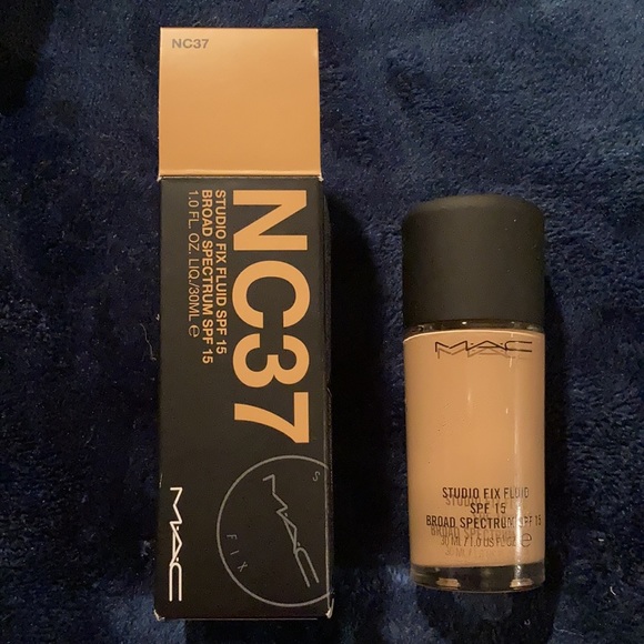 MAC Cosmetics | Makeup | Mac Studio Fix Fluid Spf 5 Foundation Nc37 ...